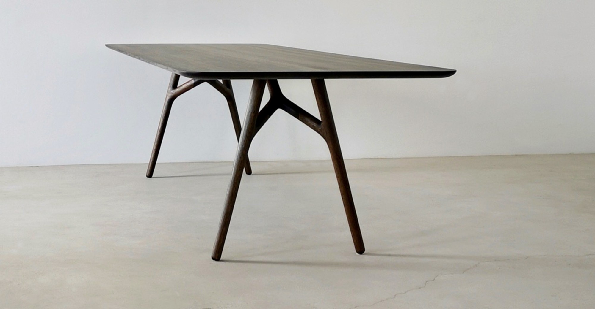 IZM FURNITURE - Furniture Design Canada